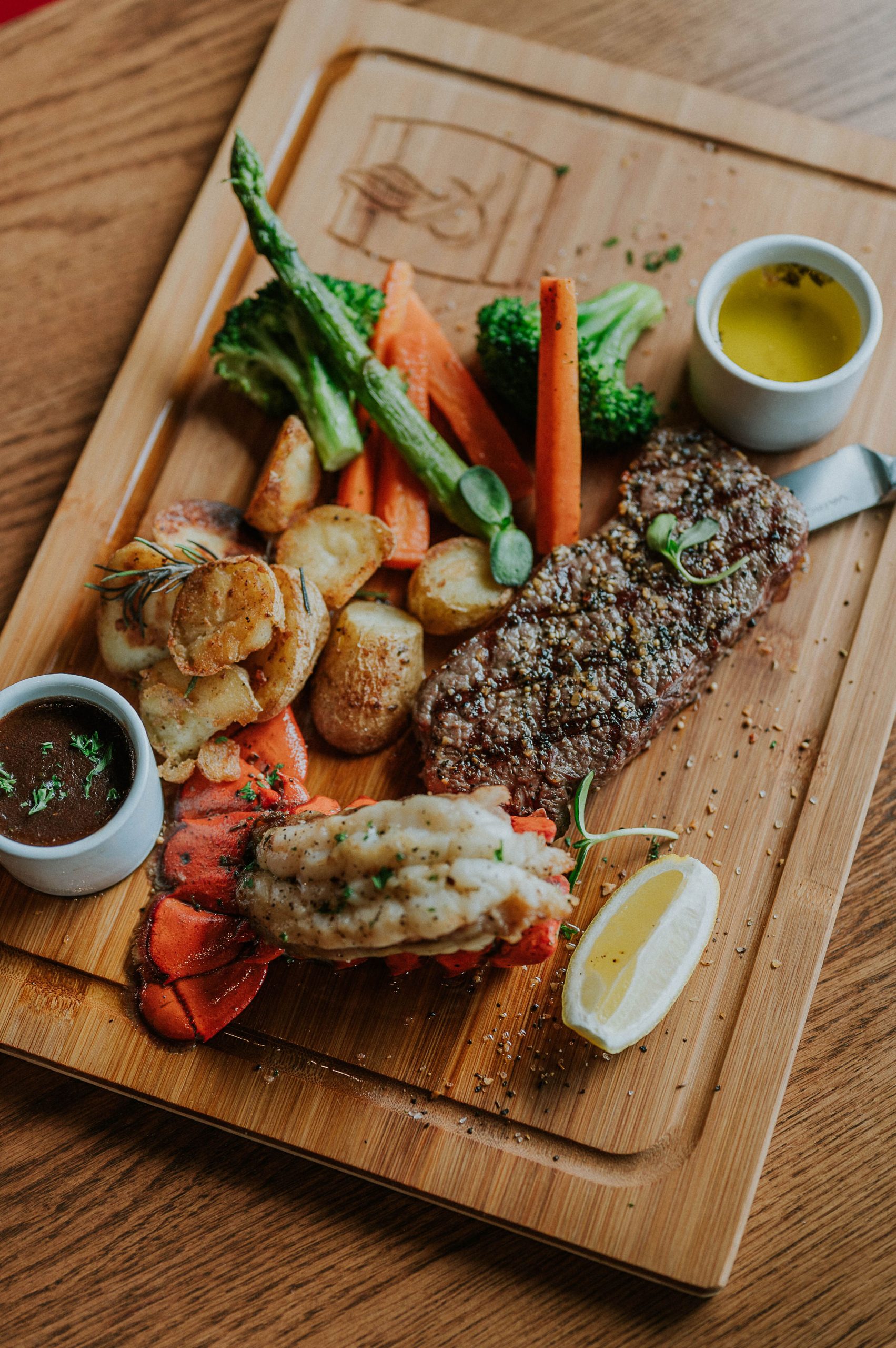 Flame & Barrel: Windermere Restaurant + Bar Affair | Steak, Burgers ...